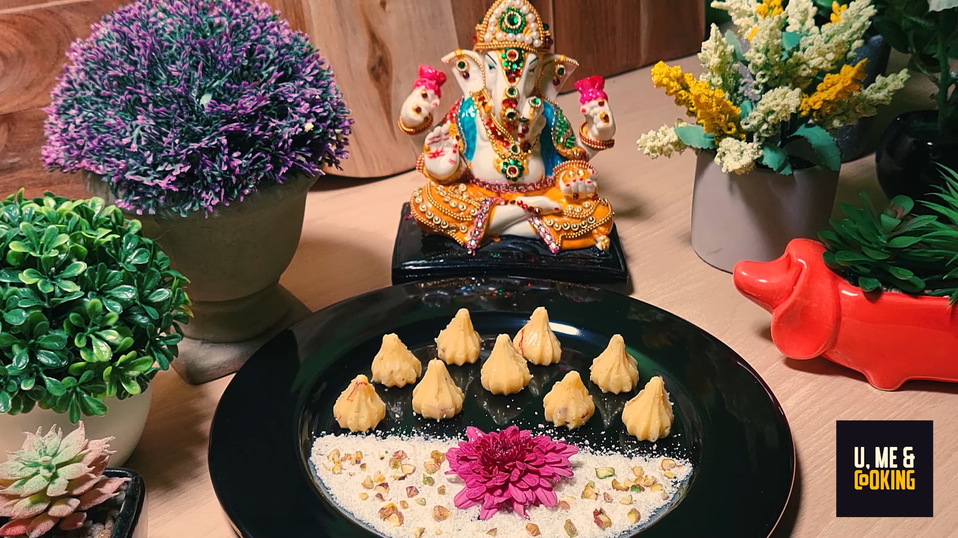 Ganesh Chaturthi Special: Sugar-free Kesar Pista Khawa Modak - U, Me ...